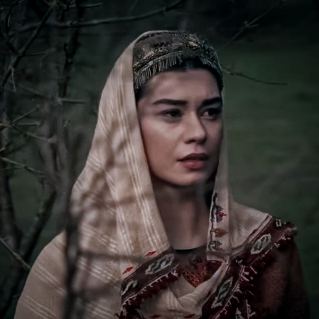 Gokce Hatun Wallpapers - Wallpaper Cave