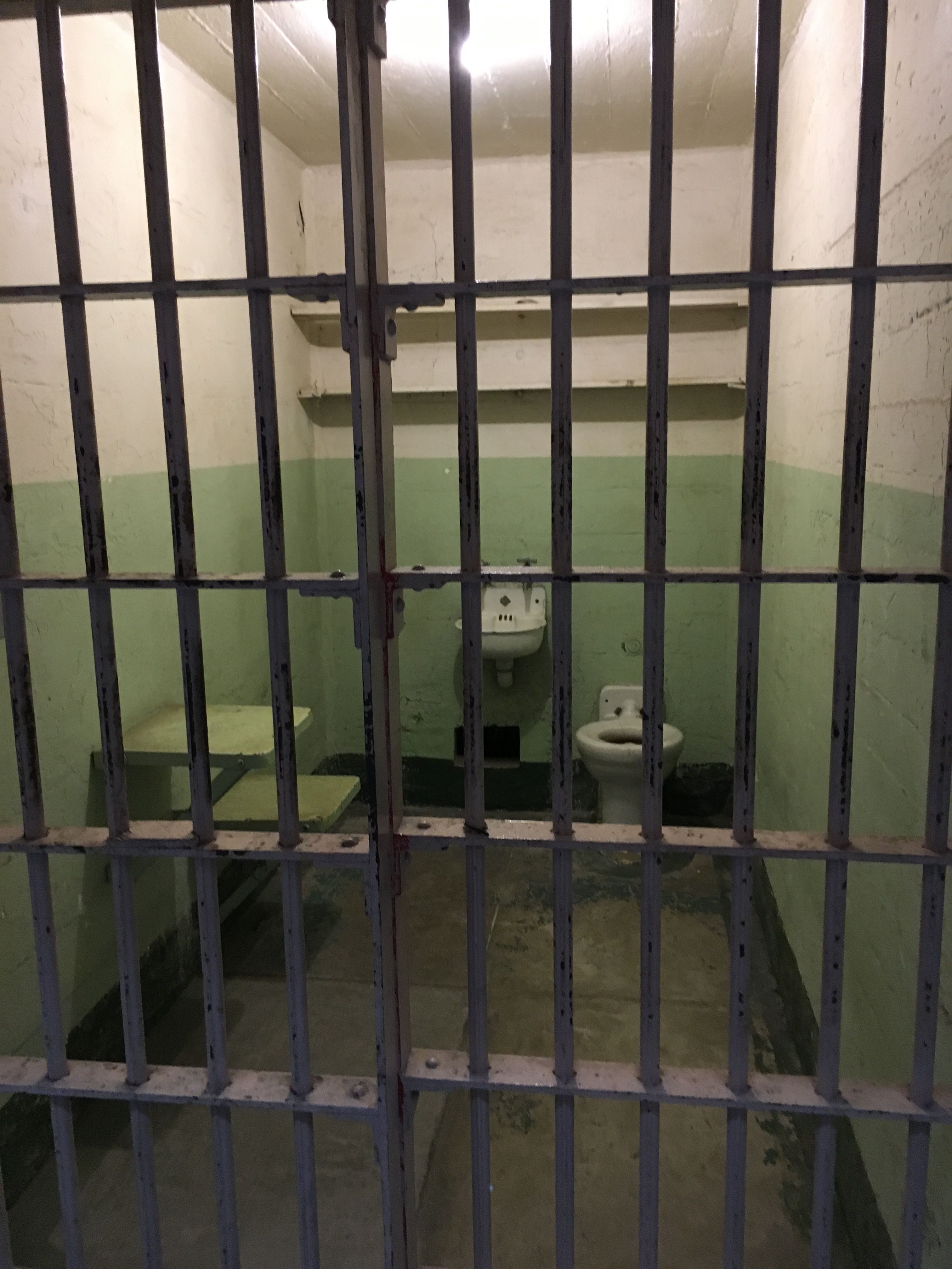 Jail iPhone Wallpapers - Wallpaper Cave