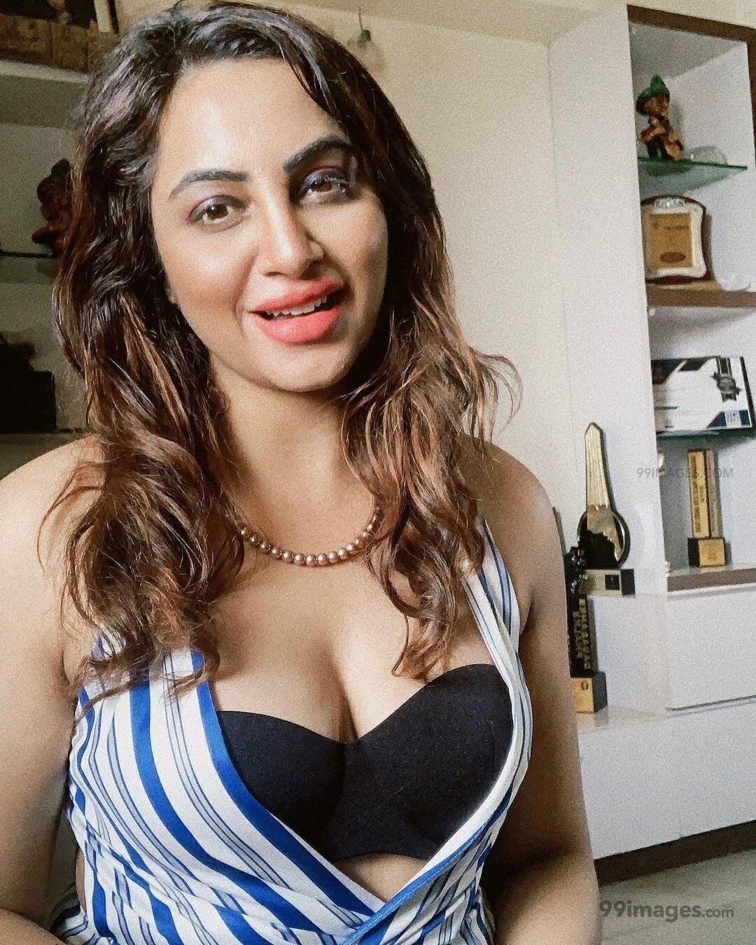 Arshi Khan Wallpapers - Wallpaper Cave