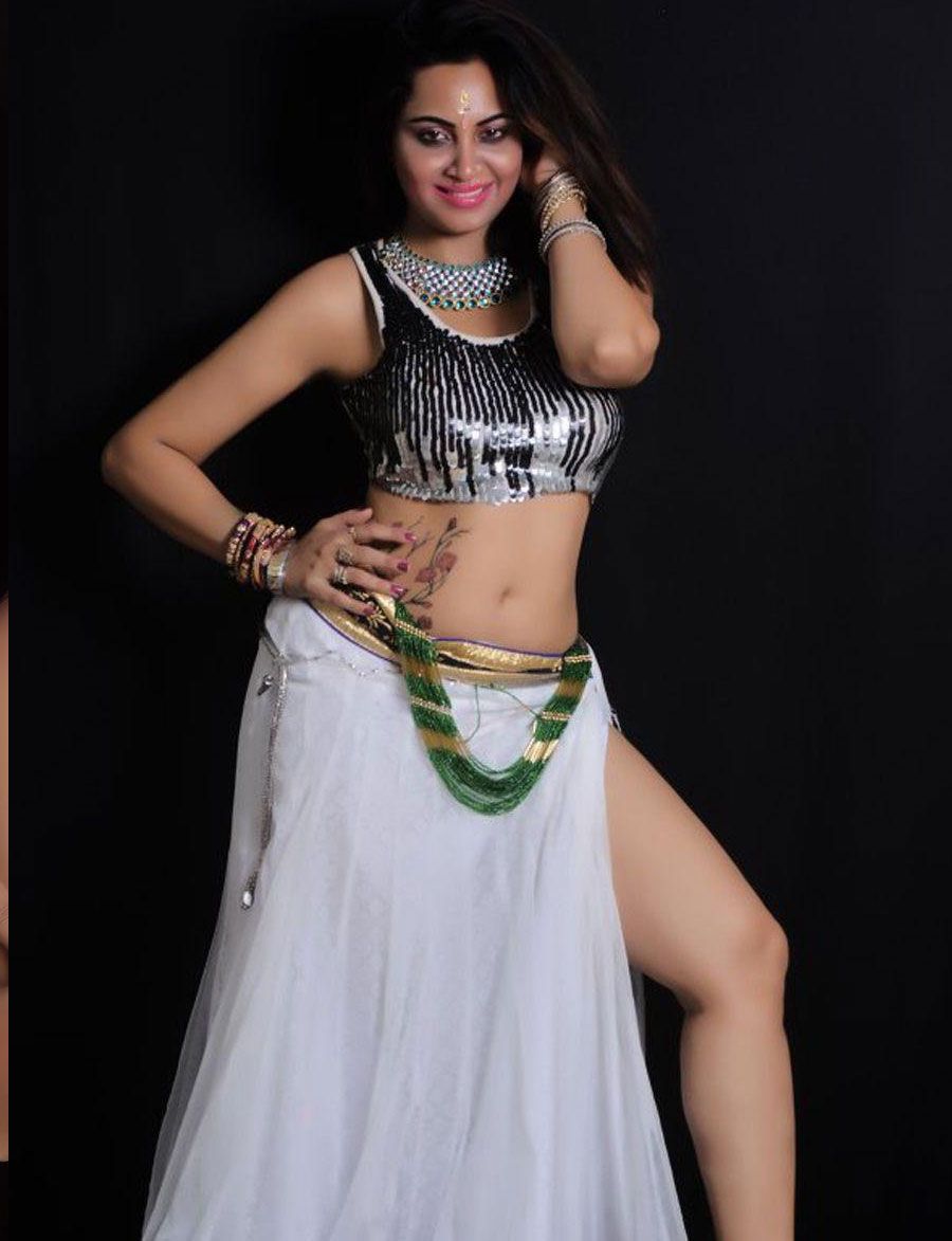 Arshi Khan Wallpapers - Wallpaper Cave