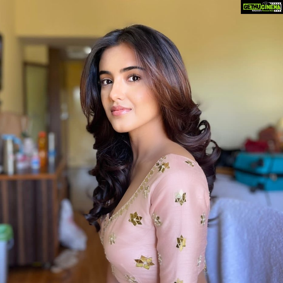 Malvika Sharma 2022 Wallpapers - Wallpaper Cave