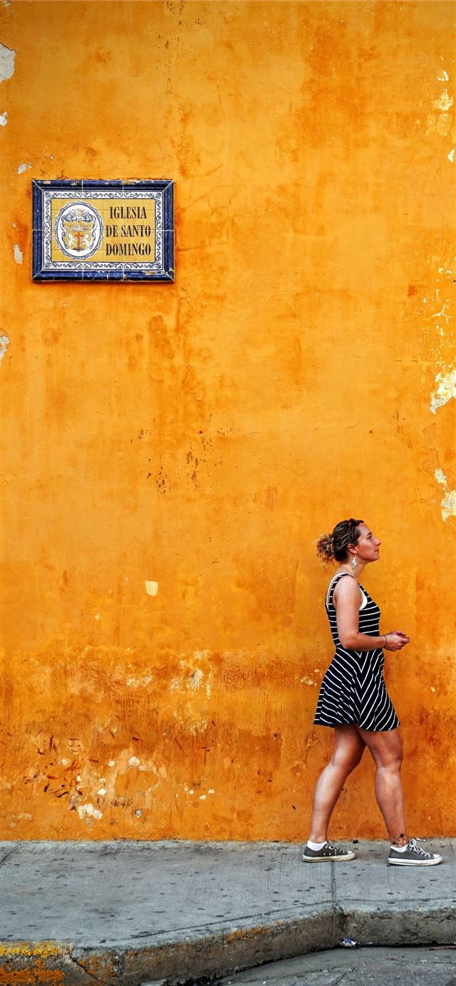 Orange Women Wallpapers - Wallpaper Cave