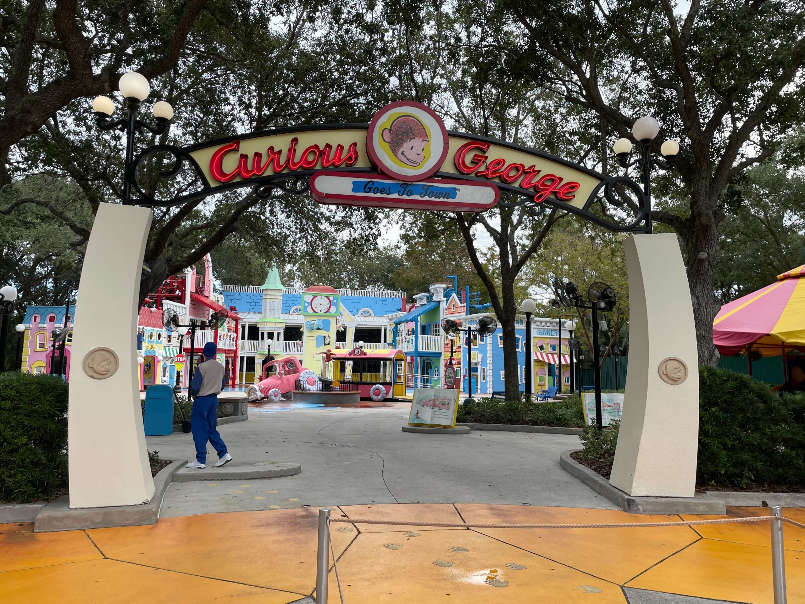 Curious George Goes To Town Wallpapers - Wallpaper Cave