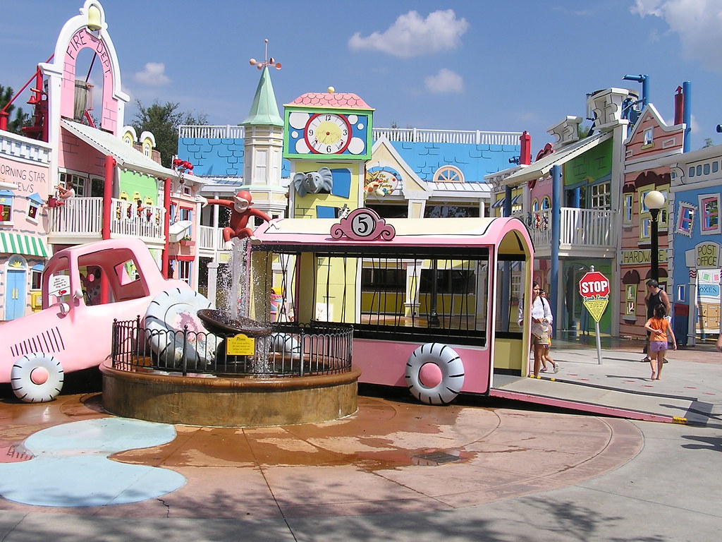 Curious George Goes To Town Wallpapers - Wallpaper Cave