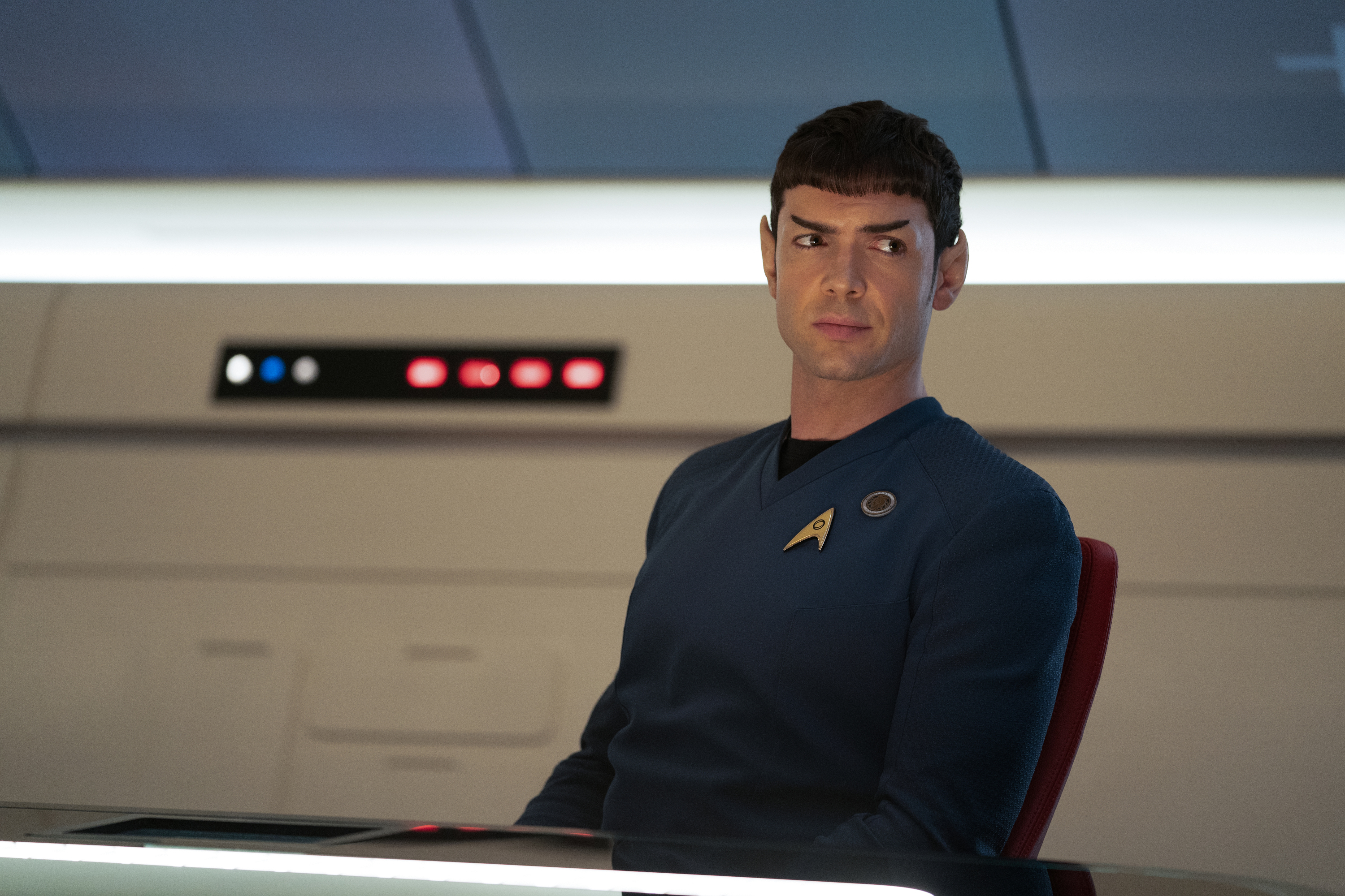 Ethan Peck Wallpapers - Wallpaper Cave