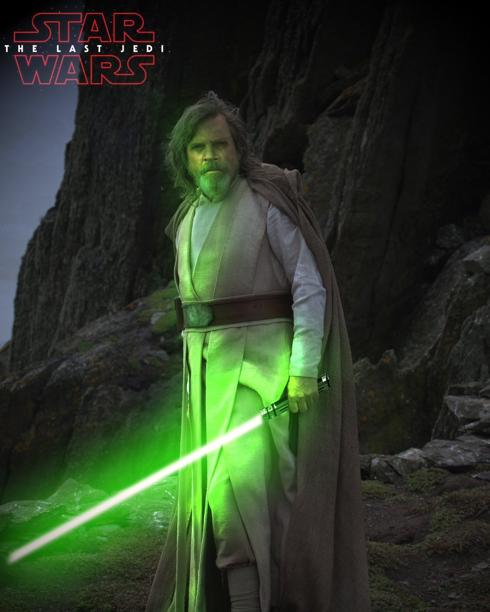 Lightsaber Luke Skywalker Wallpapers - Wallpaper Cave