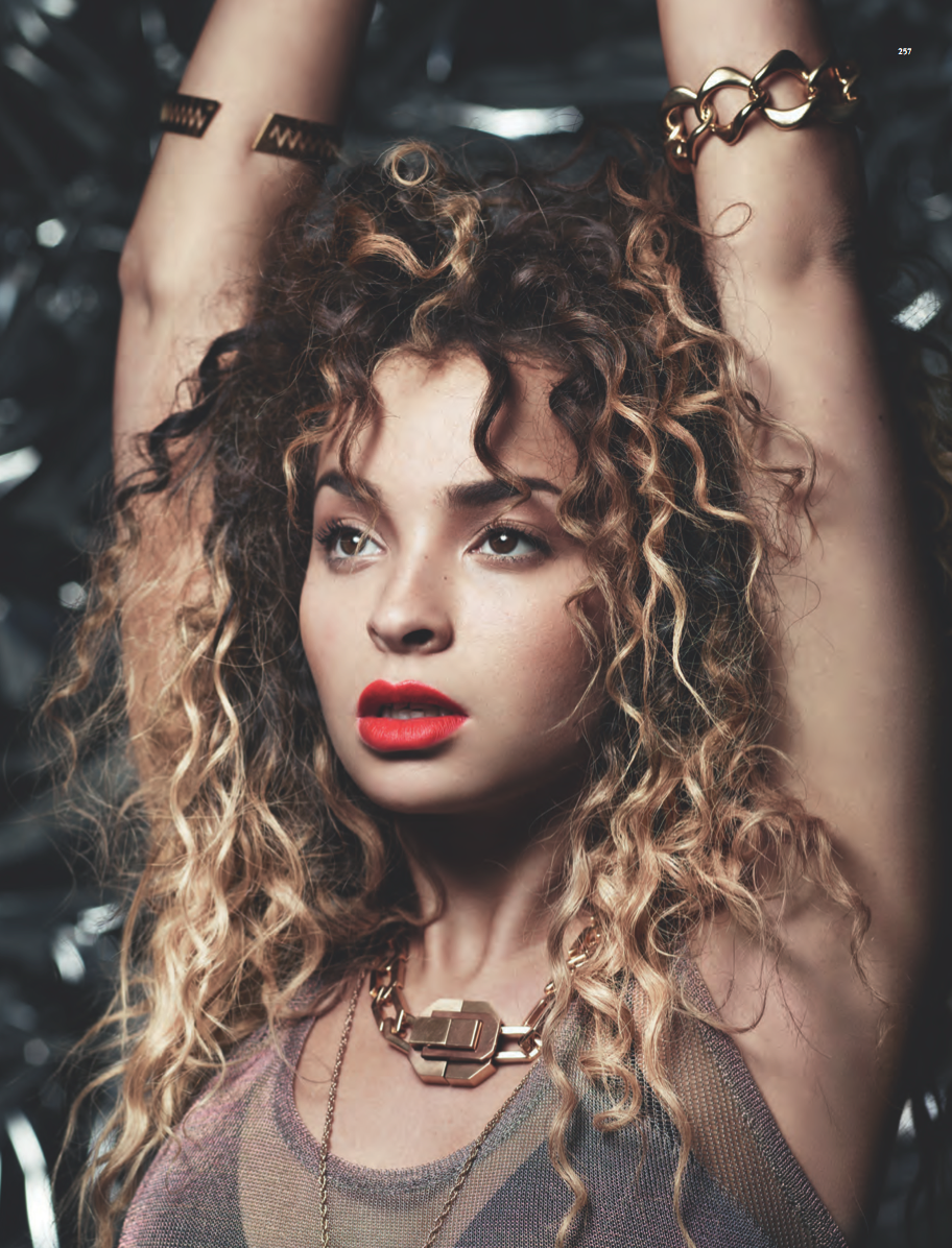 Ella Eyre Wallpapers - Wallpaper Cave