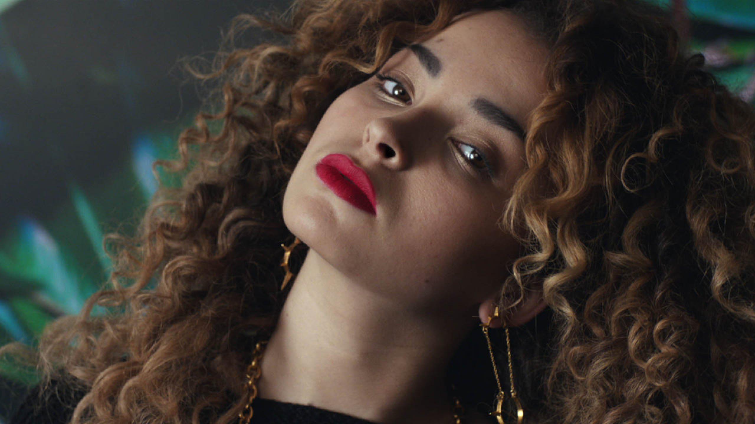 Ella Eyre Wallpapers - Wallpaper Cave