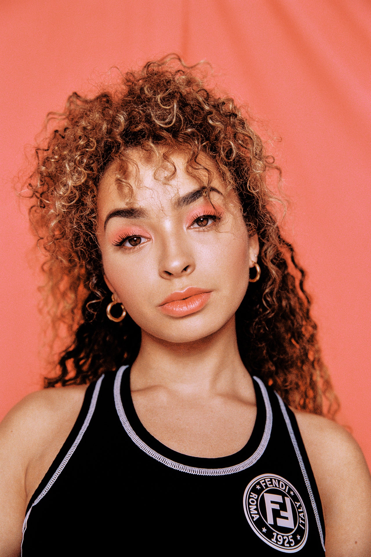 Ella Eyre Wallpapers - Wallpaper Cave