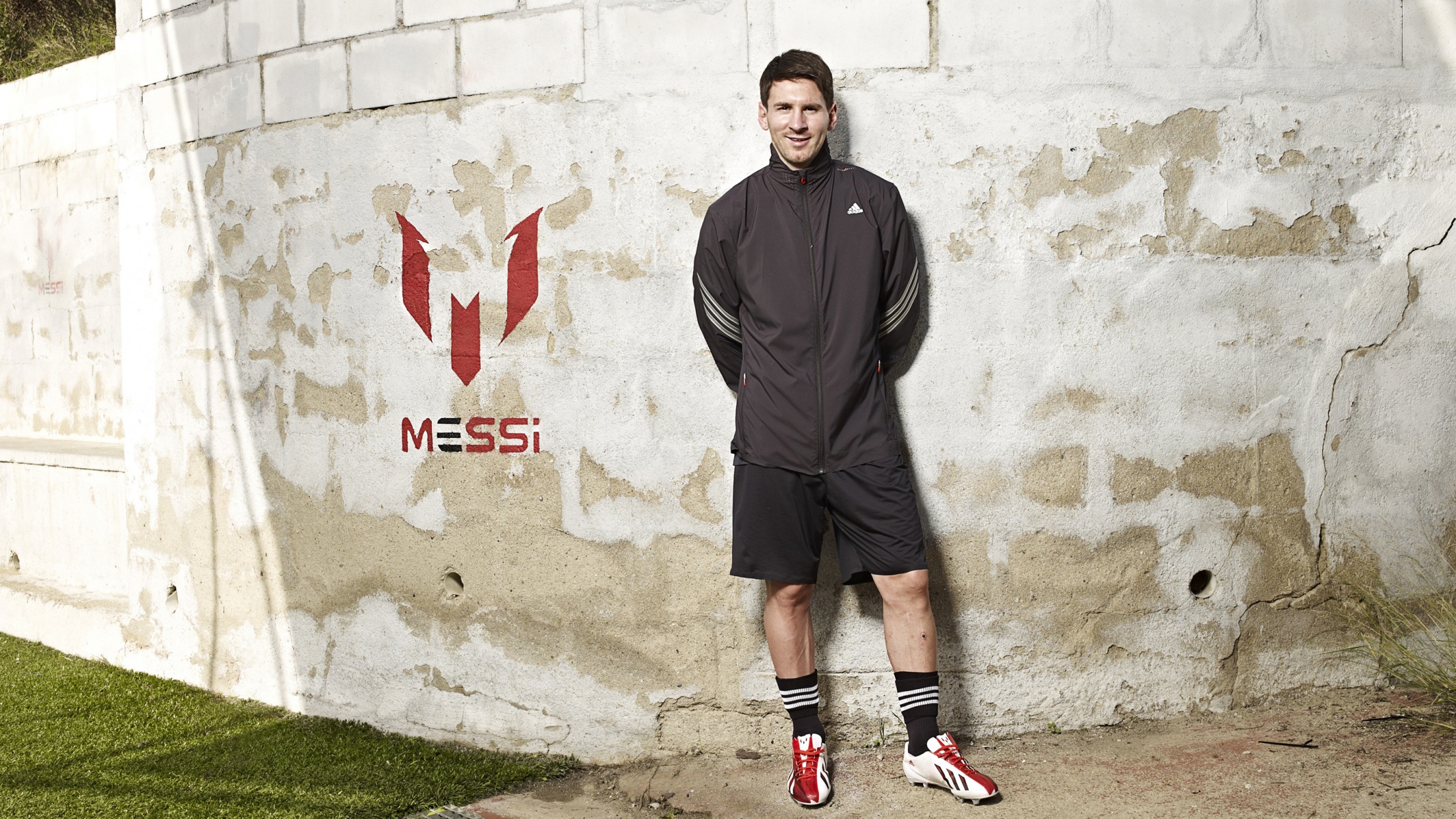 Messi Casual Wallpapers - Wallpaper Cave