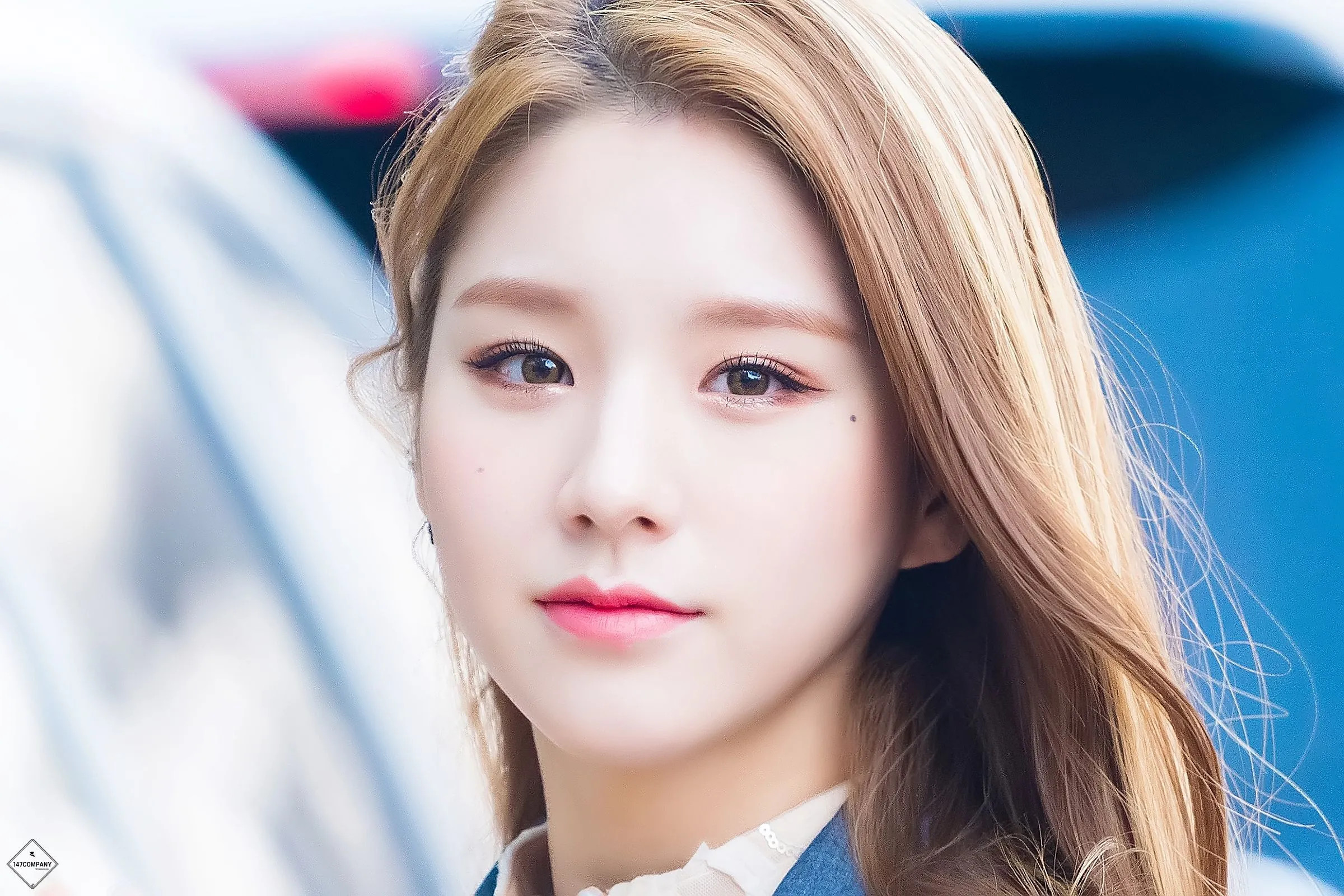 Heejin Desktop Wallpapers - Wallpaper Cave