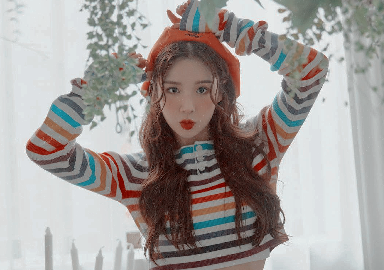 Heejin Desktop Wallpapers - Wallpaper Cave