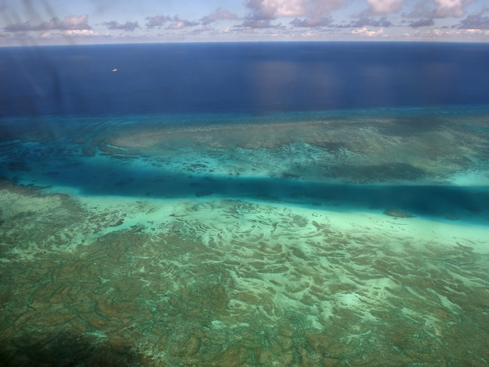 South China Sea Wallpapers - Wallpaper Cave