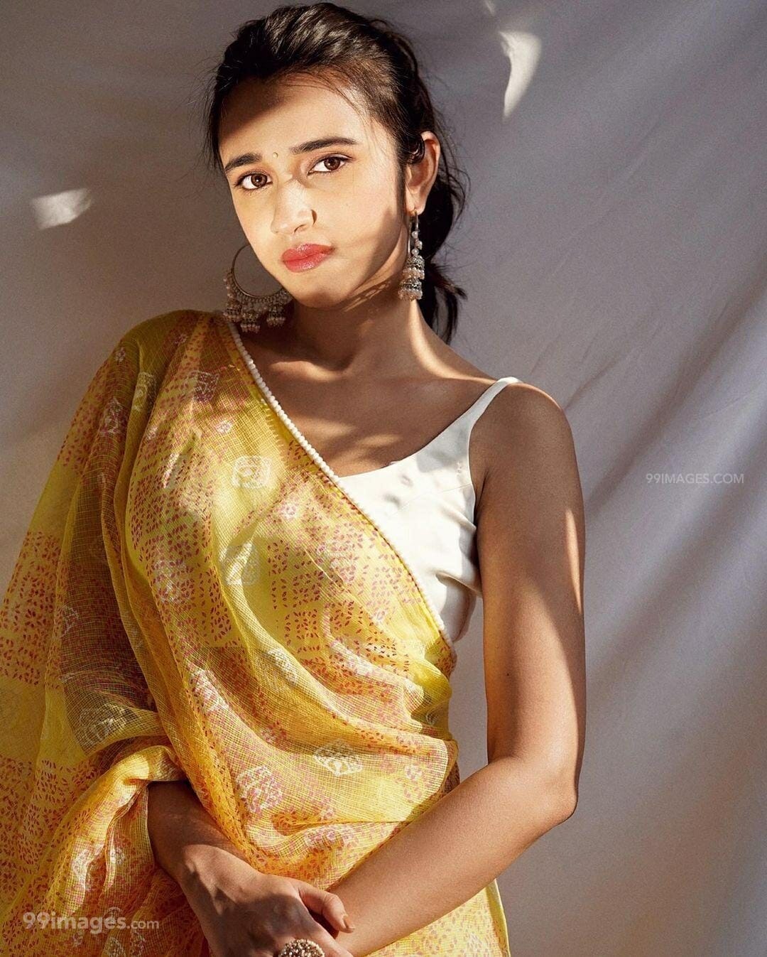 Nuveksha Wallpapers - Wallpaper Cave