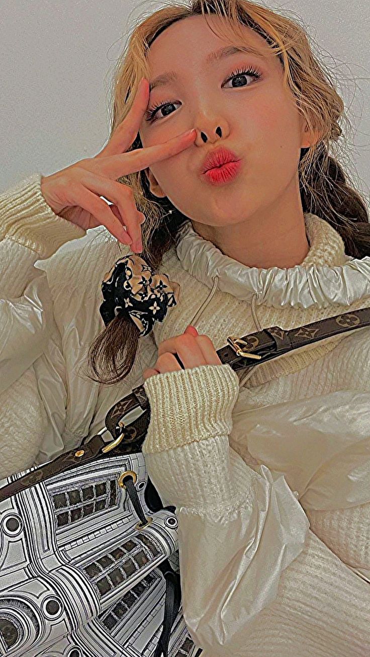 Nayeon Pop Wallpapers - Wallpaper Cave