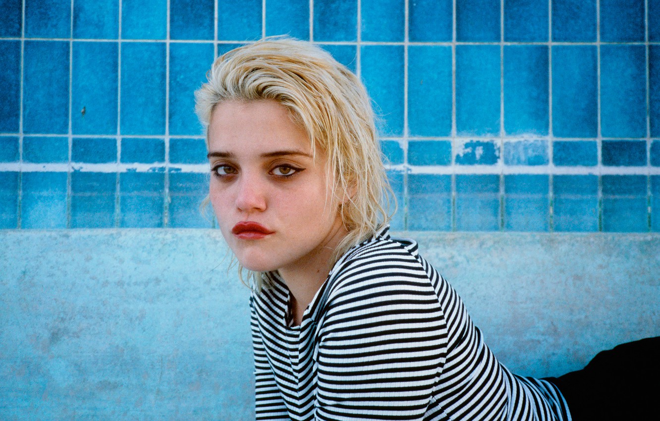 Sky Ferreira Wallpapers - Wallpaper Cave
