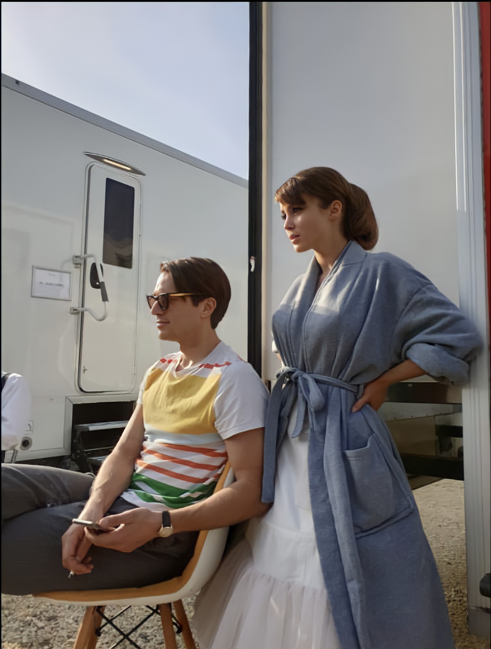 Mrs Harris Goes To Paris Wallpapers - Wallpaper Cave