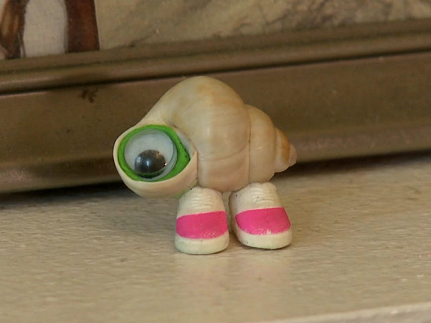 Marcel The Shell With Shoes On Wallpapers - Wallpaper Cave