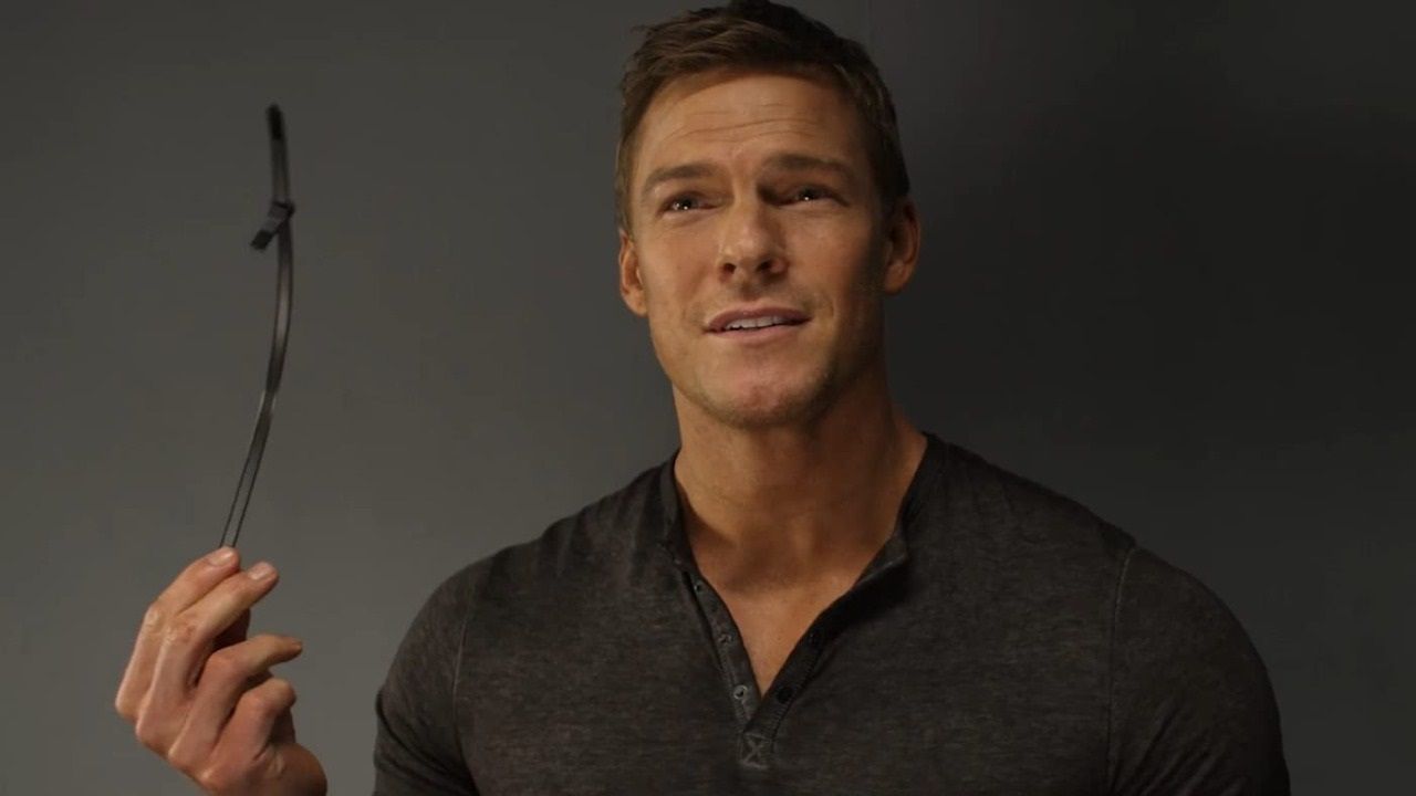 Alan Ritchson Wallpapers - Wallpaper Cave