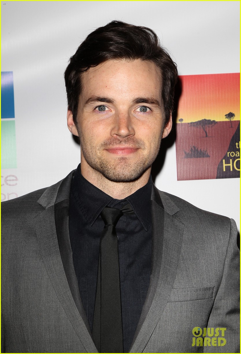 Ian Harding Wallpapers - Wallpaper Cave