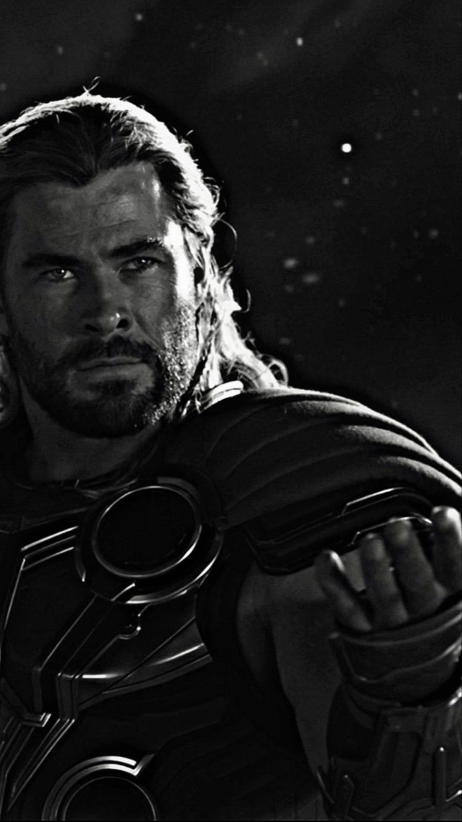 Thor Portrait Wallpapers - Wallpaper Cave