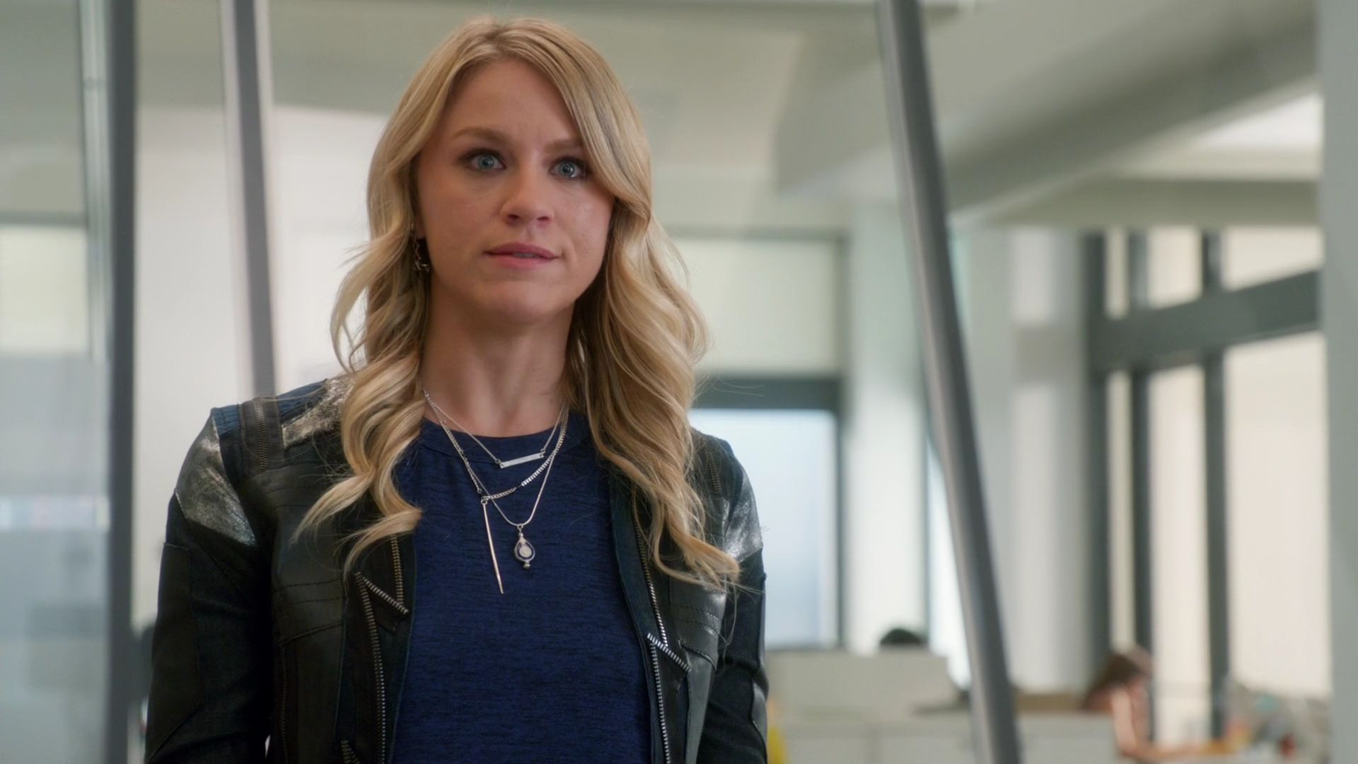 Livewire Supergirl Wallpapers - Wallpaper Cave