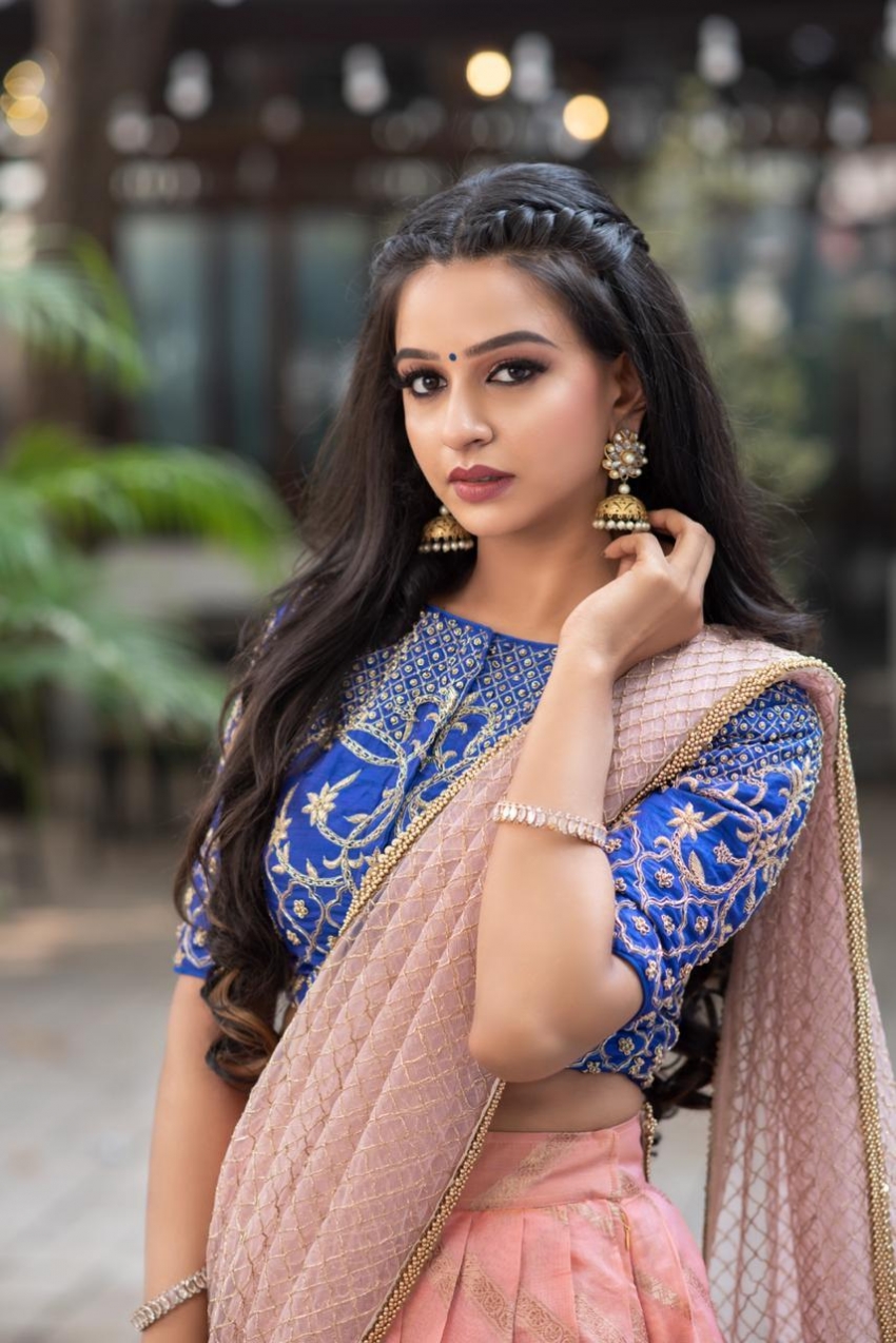 Divya Ganesh Wallpapers - Wallpaper Cave