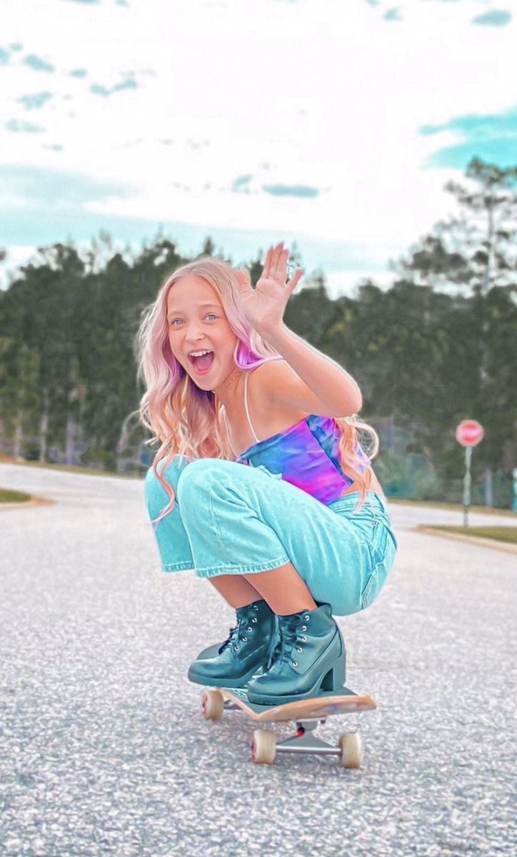 Lilly Ketchman Phone Wallpapers - Wallpaper Cave