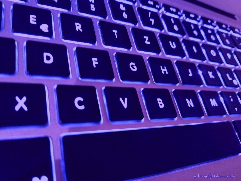 Laptop Keyboard Wallpapers - Wallpaper Cave