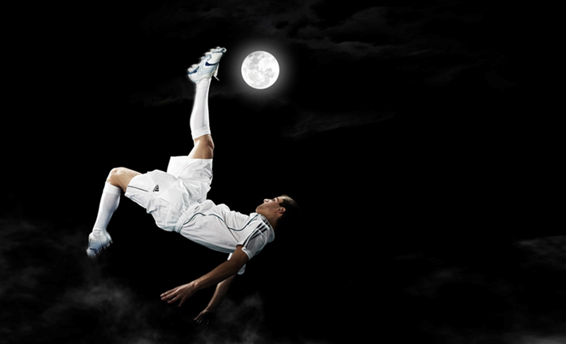 Football Dark Wallpapers - Wallpaper Cave