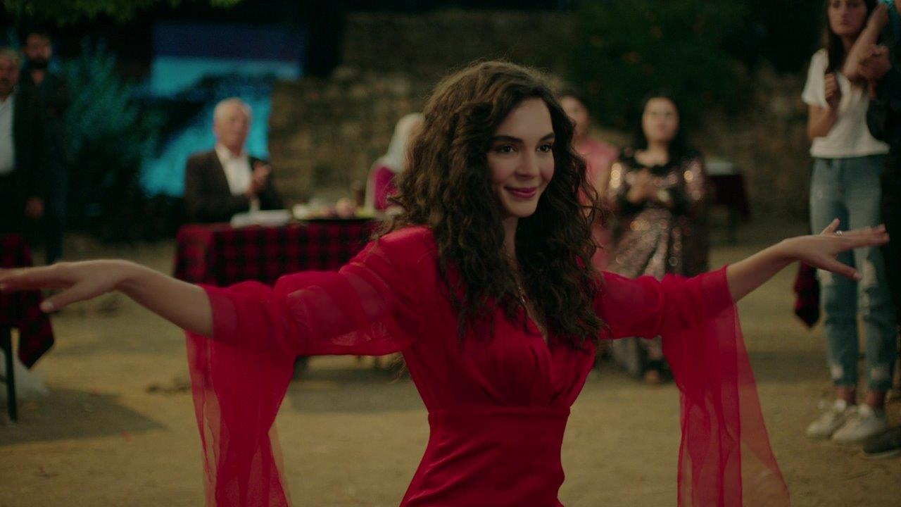 Ebru Şahin Wallpapers - Wallpaper Cave