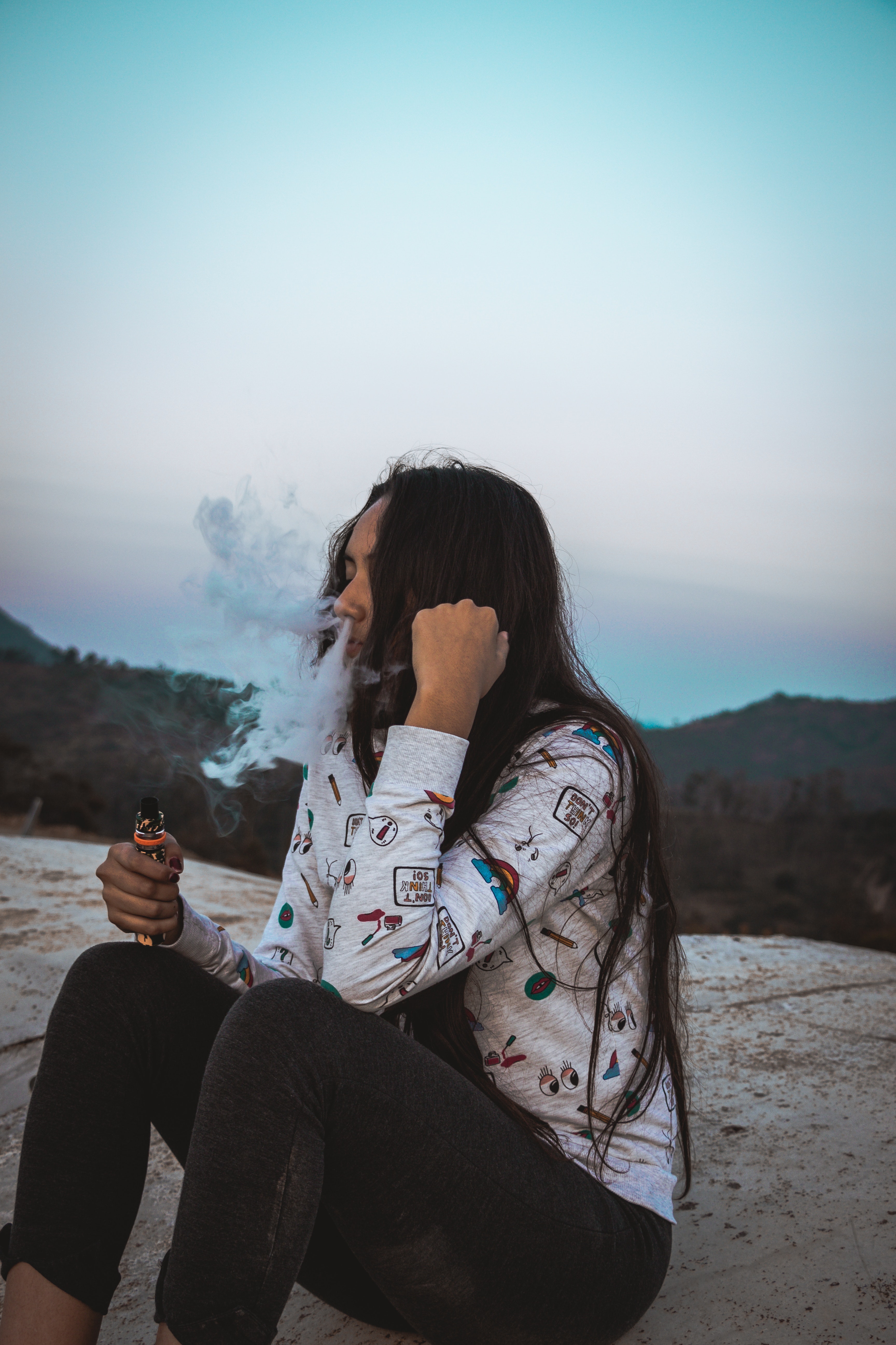 Girl Vaping 4k Wallpapers - Wallpaper Cave