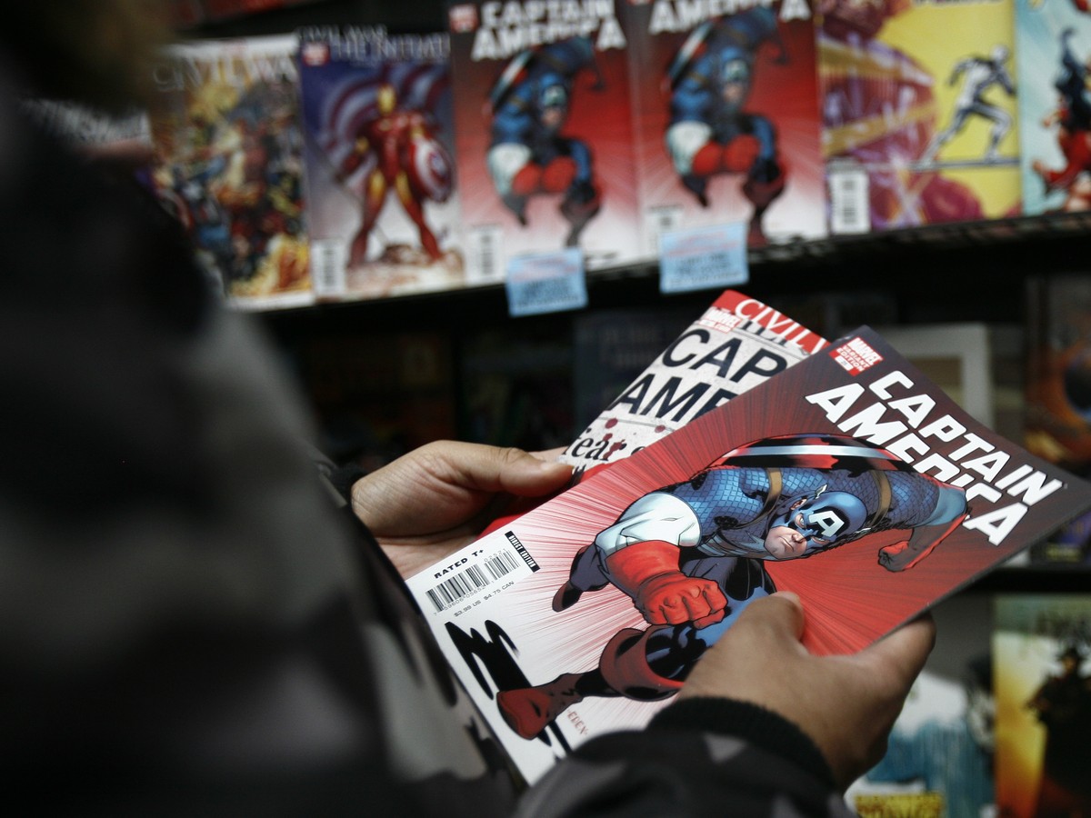 Reading Comic Books Wallpapers - Wallpaper Cave