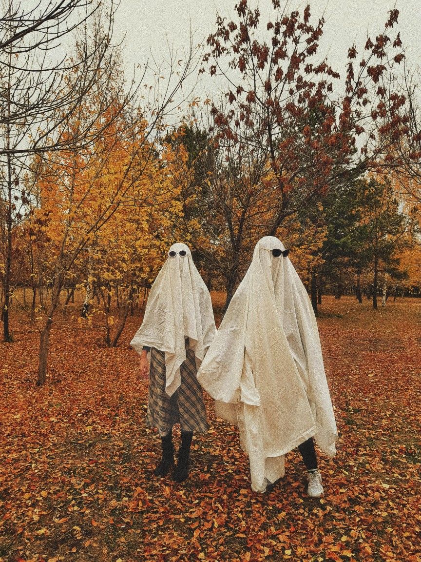 Vintage Halloween Ghosts Wallpapers - Wallpaper Cave