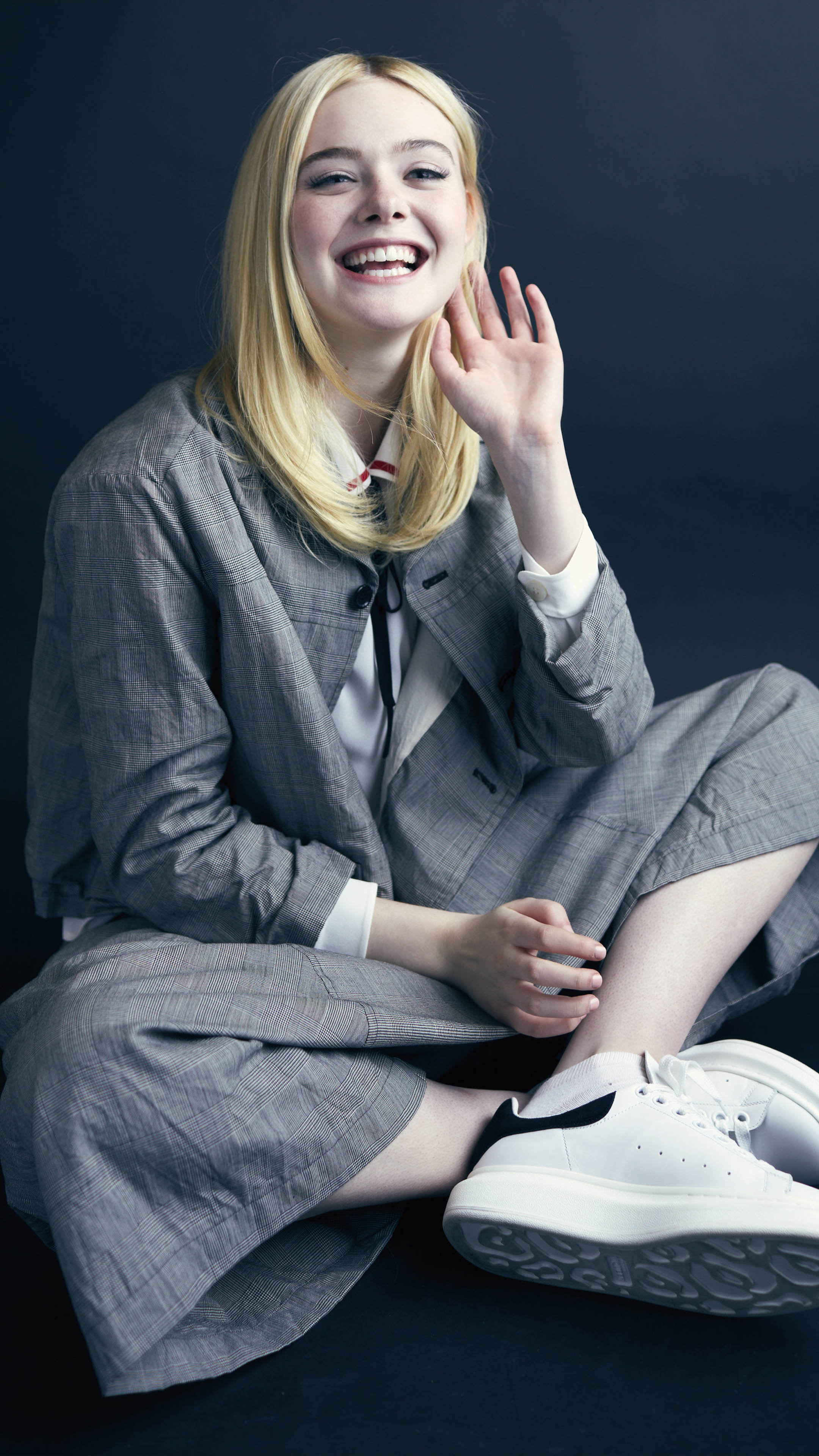 Elle Fanning Phone Wallpapers - Wallpaper Cave