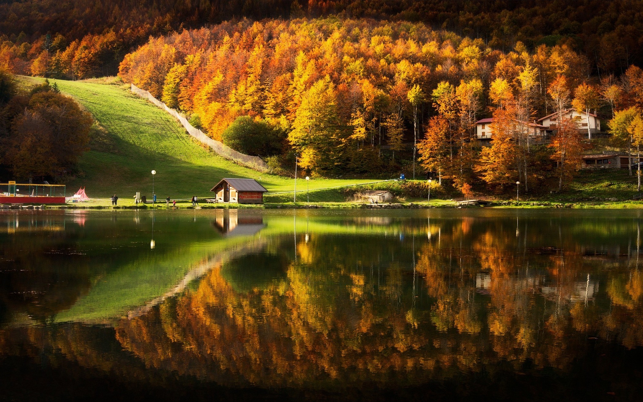 Autumn Lakehouse Wallpapers - Wallpaper Cave