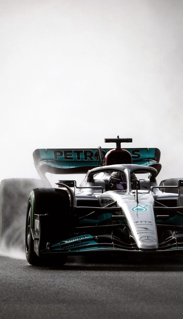 Hamilton F1 2022 Wallpapers - Wallpaper Cave