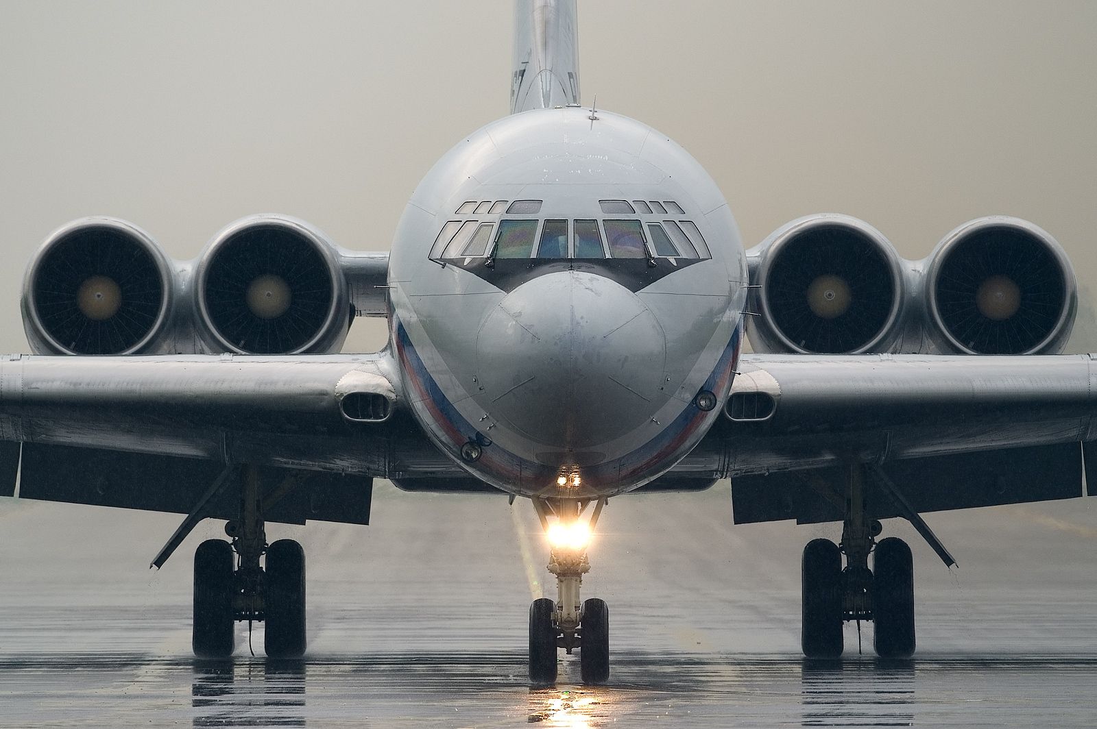 Ilyushin Wallpapers - Wallpaper Cave