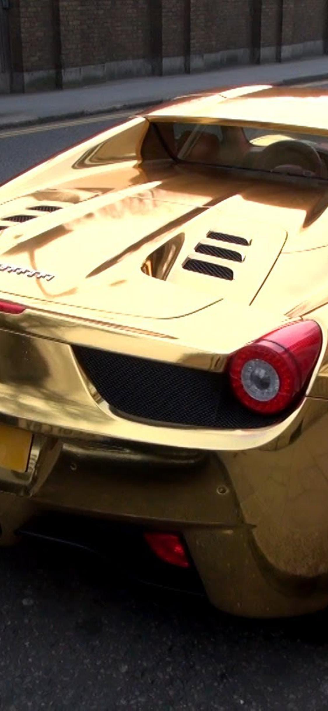 Ferrari Gold Wallpapers - Wallpaper Cave