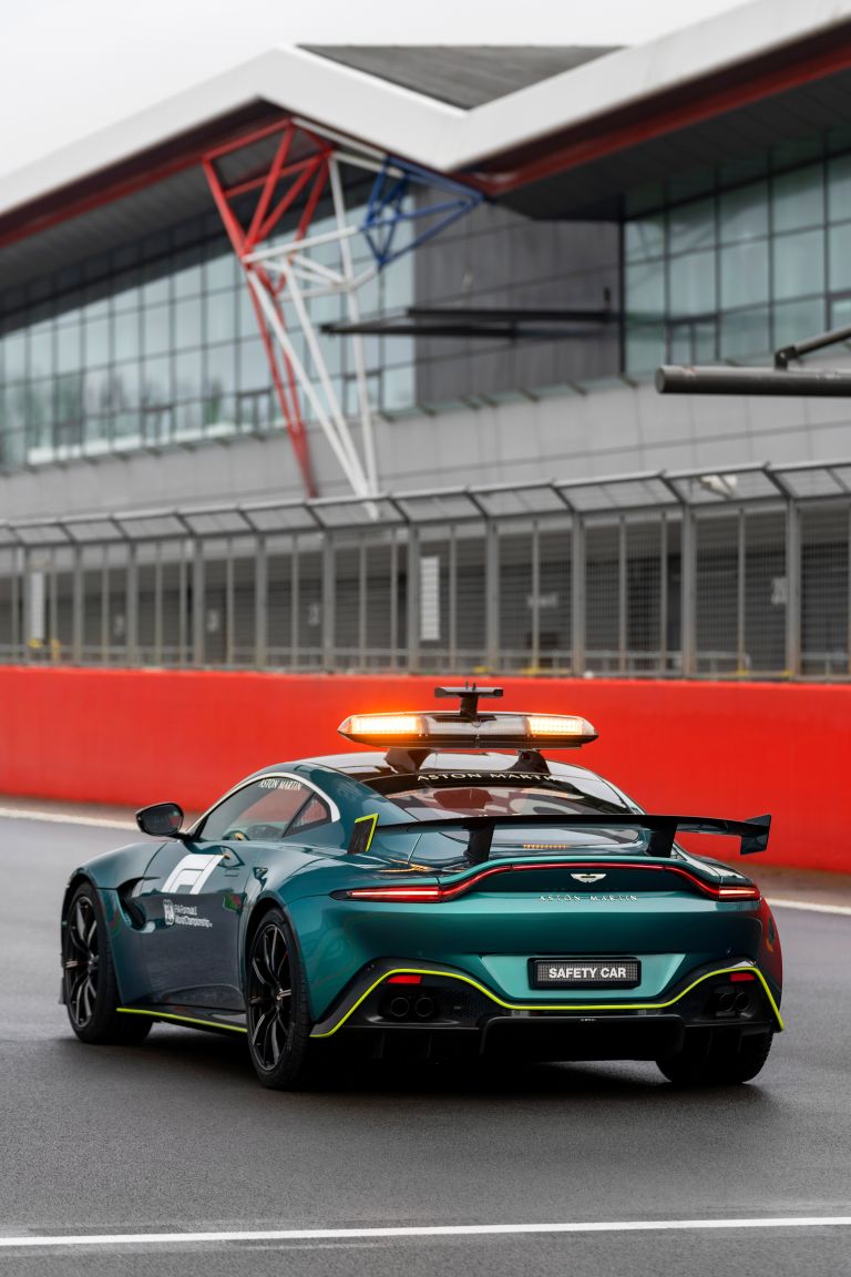 F1 Safety Car Wallpapers - Wallpaper Cave