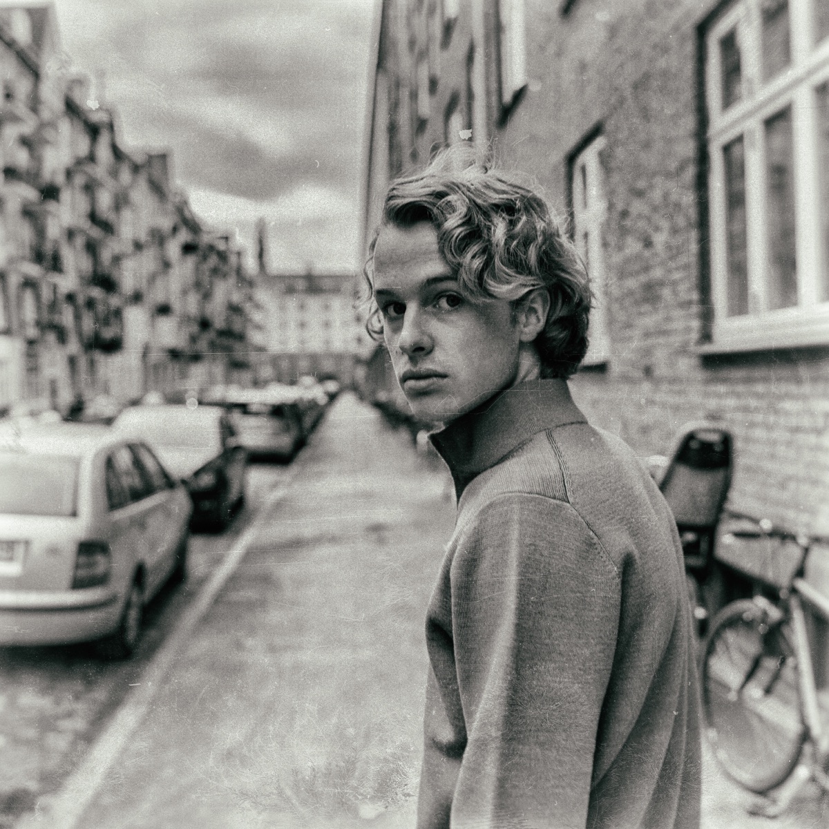 Isak Danielson Wallpapers - Wallpaper Cave