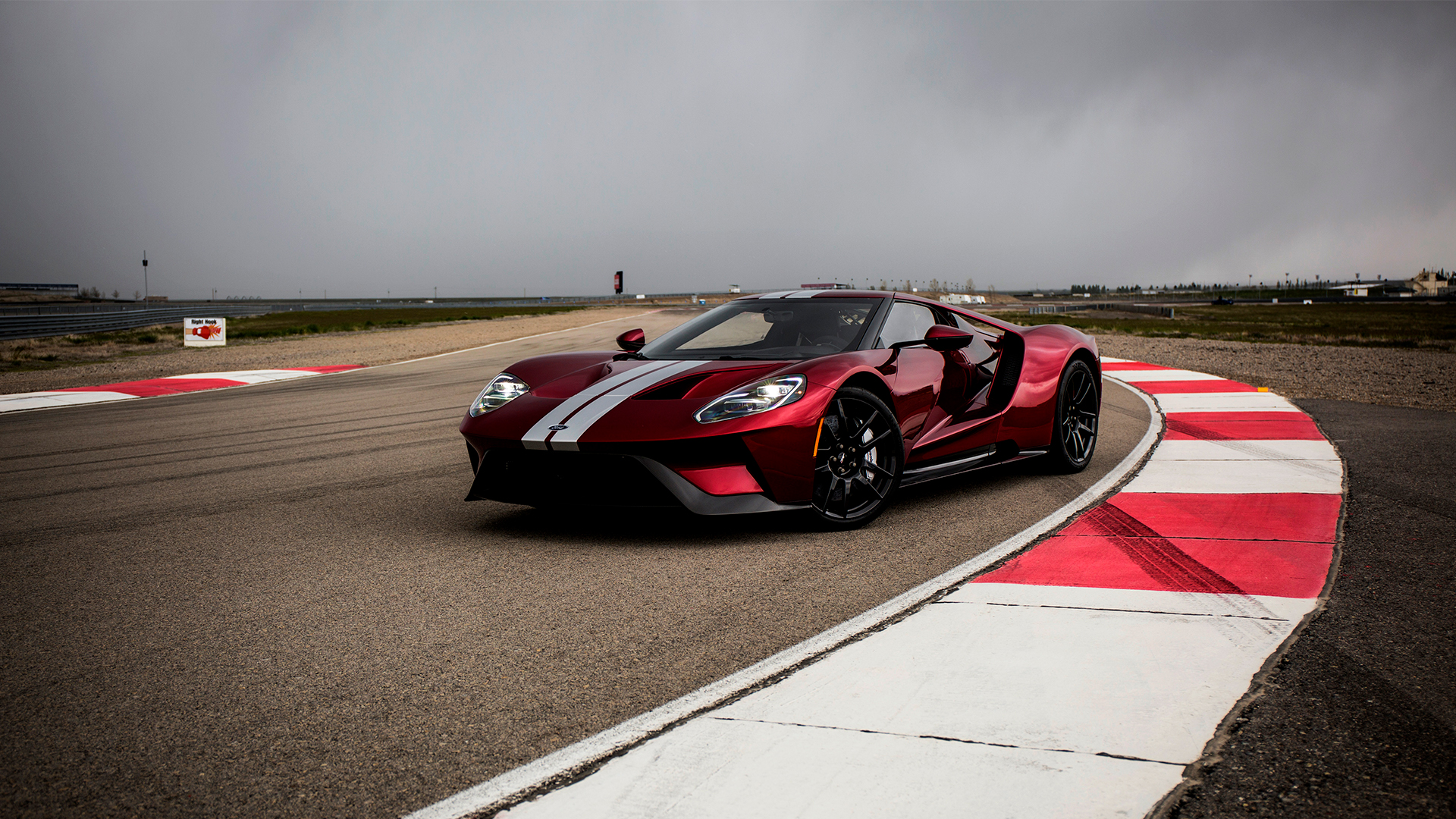 Red Ford GT Wallpapers - Wallpaper Cave