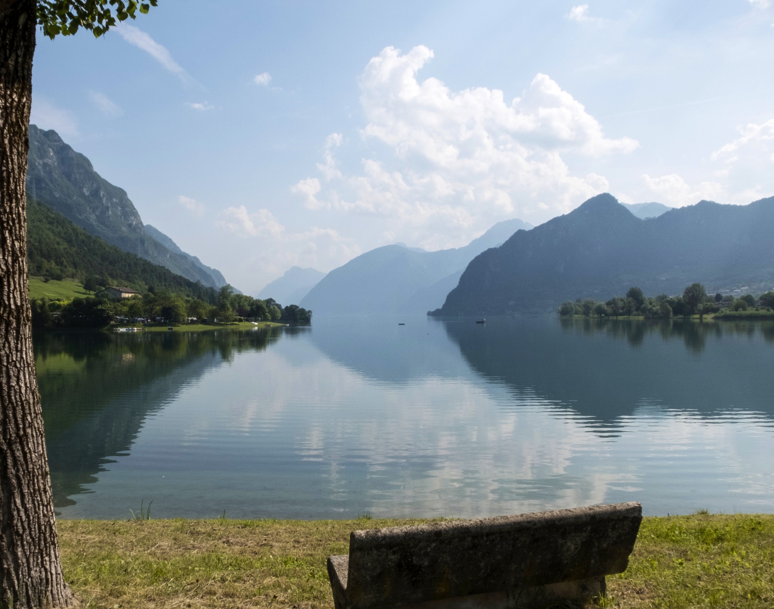 Lake Idro Wallpapers - Wallpaper Cave