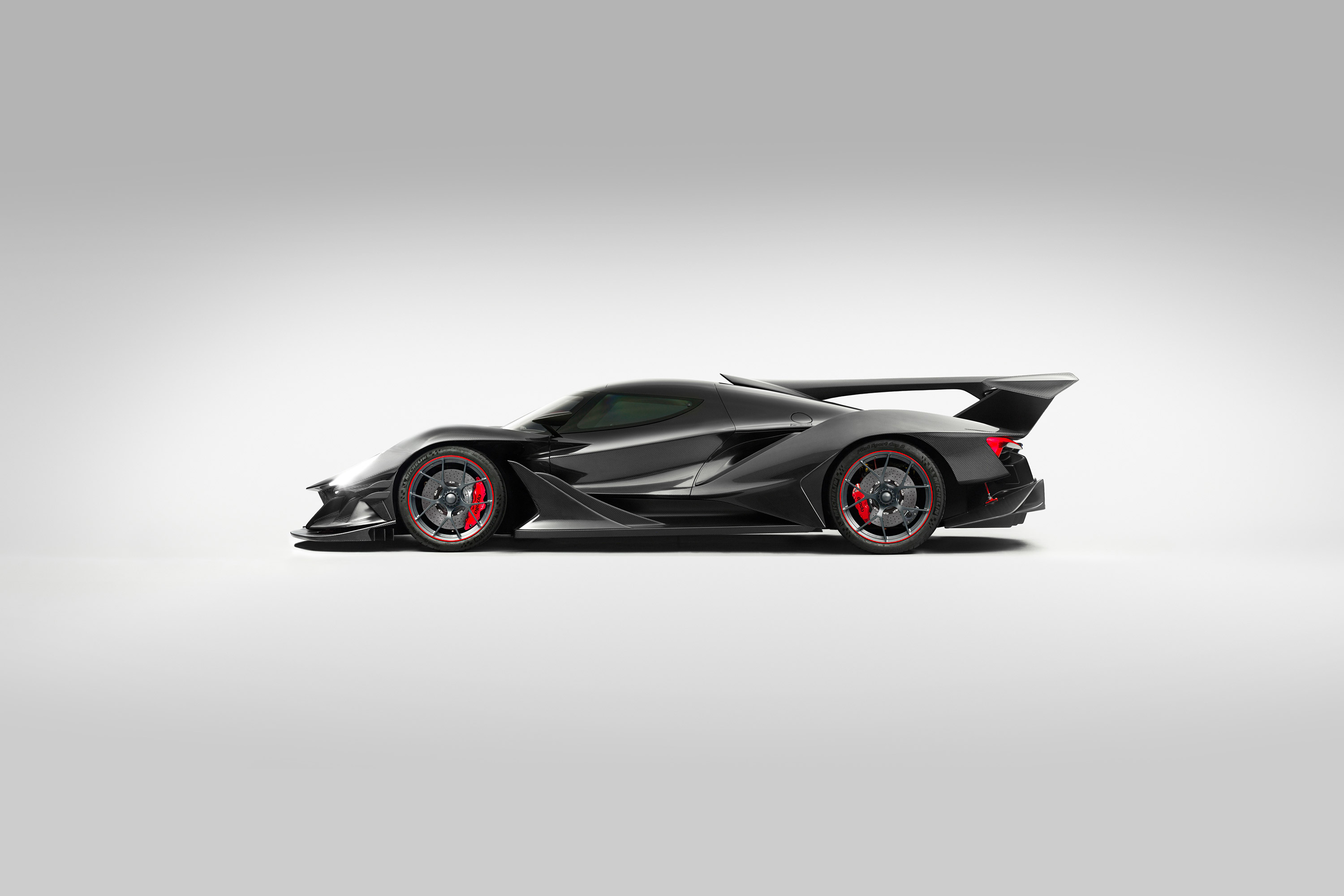 Apollo Intensa Emozione Wallpapers - Wallpaper Cave