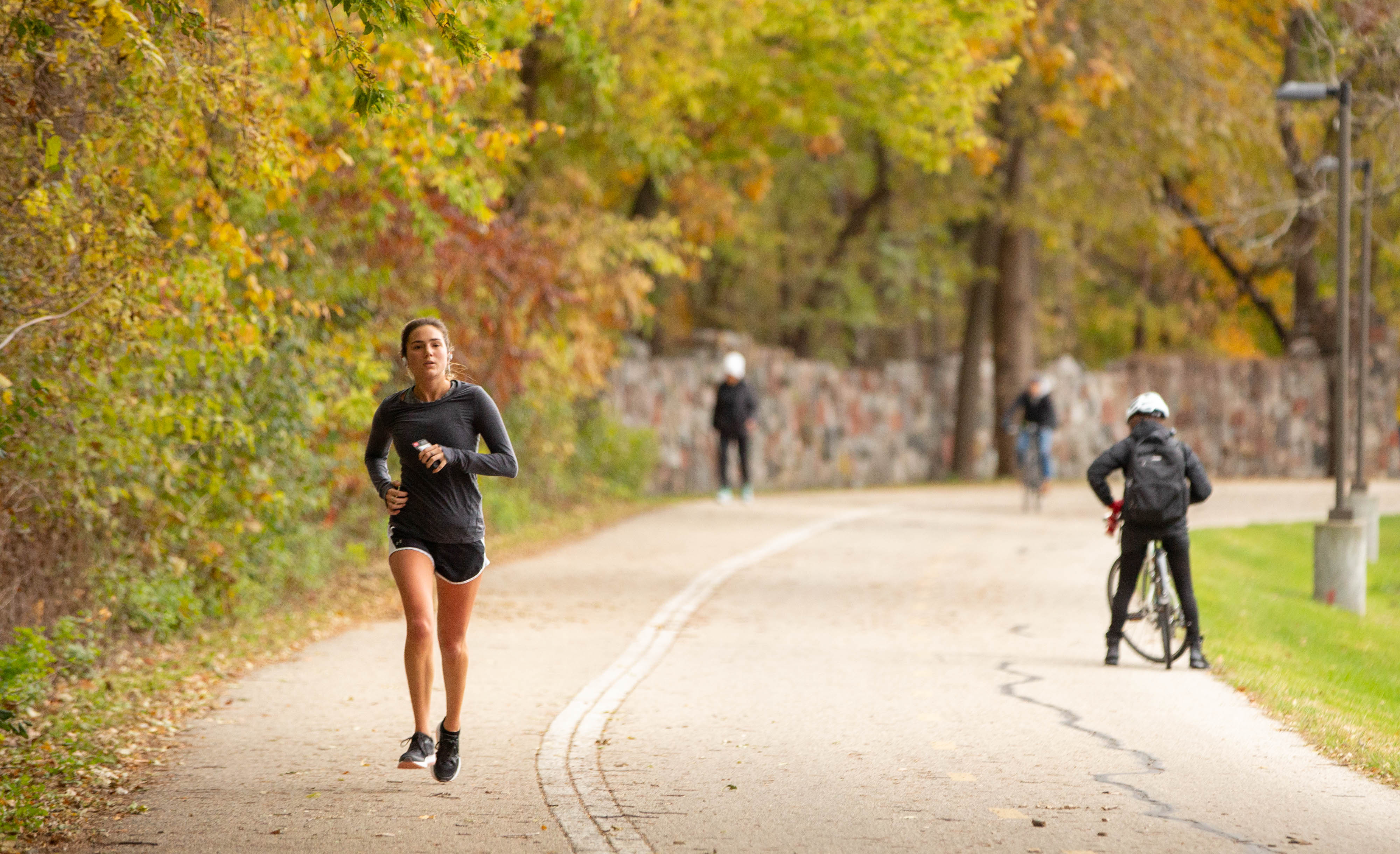 Running Autumn Wallpapers - Wallpaper Cave