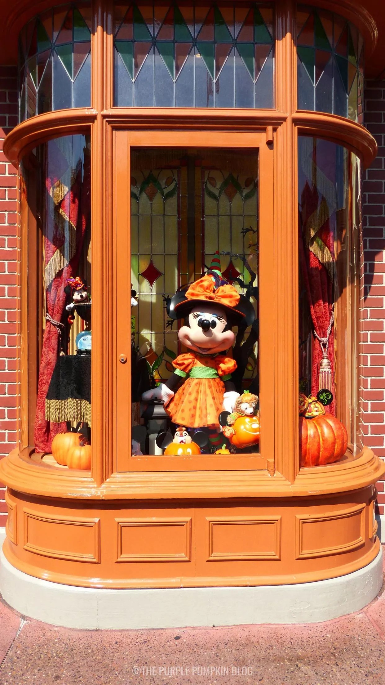 Disney Autumn iPhone Wallpapers - Wallpaper Cave