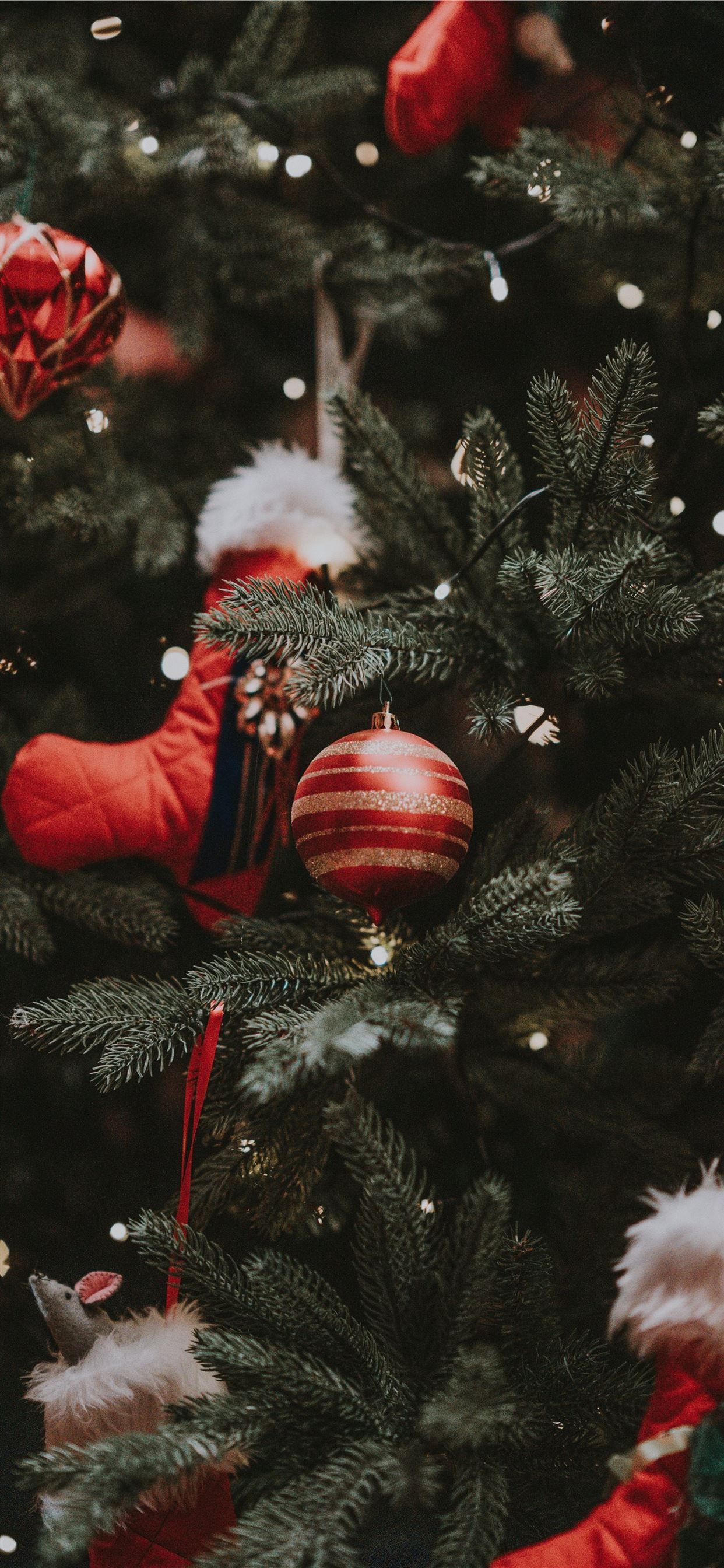 Christmas Vibe Tree Wallpapers - Wallpaper Cave