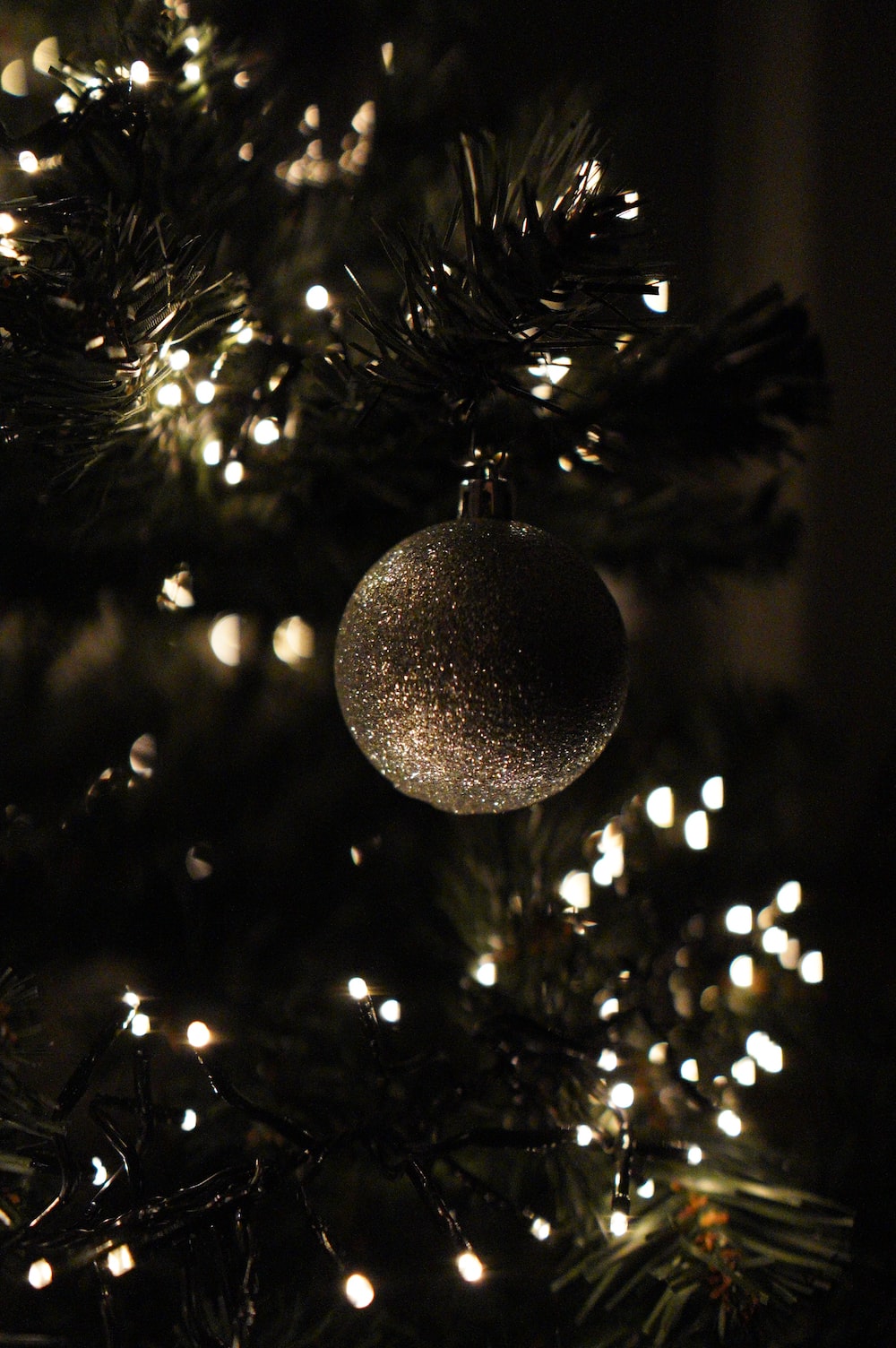 Christmas Vibe Tree Wallpapers - Wallpaper Cave