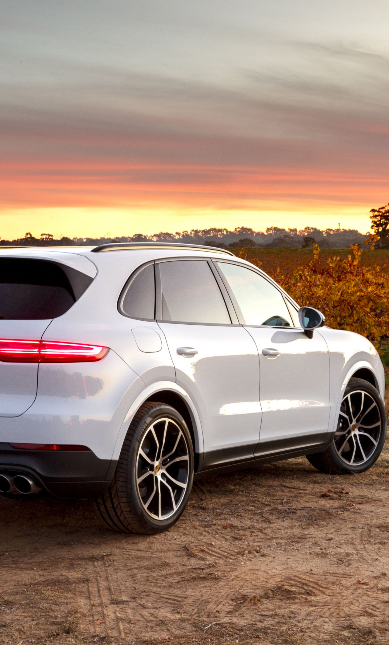 Porsche SUV Wallpapers - Wallpaper Cave