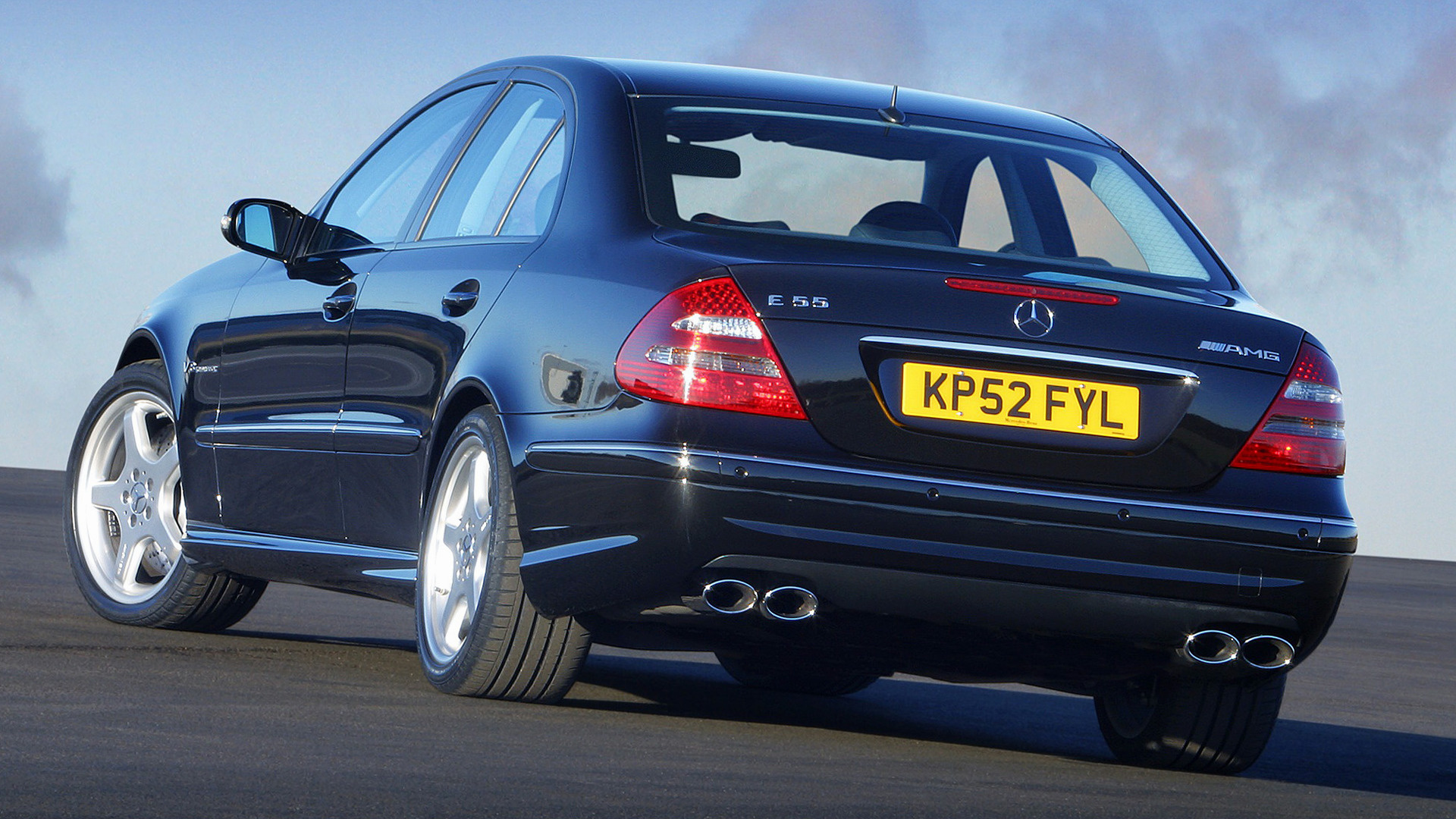 E55 AMG Wallpapers - Wallpaper Cave